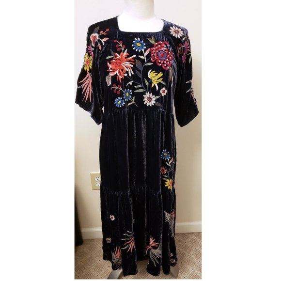 Johnny Was | Dresses | Johnny Was Embroidered Tiered Midi Dress Szm ...
